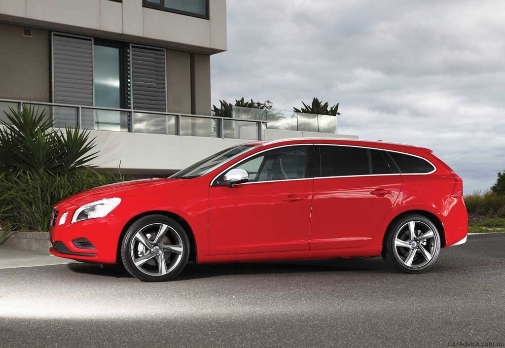 V60 Racing homenageia station de corrida FULLPOWER